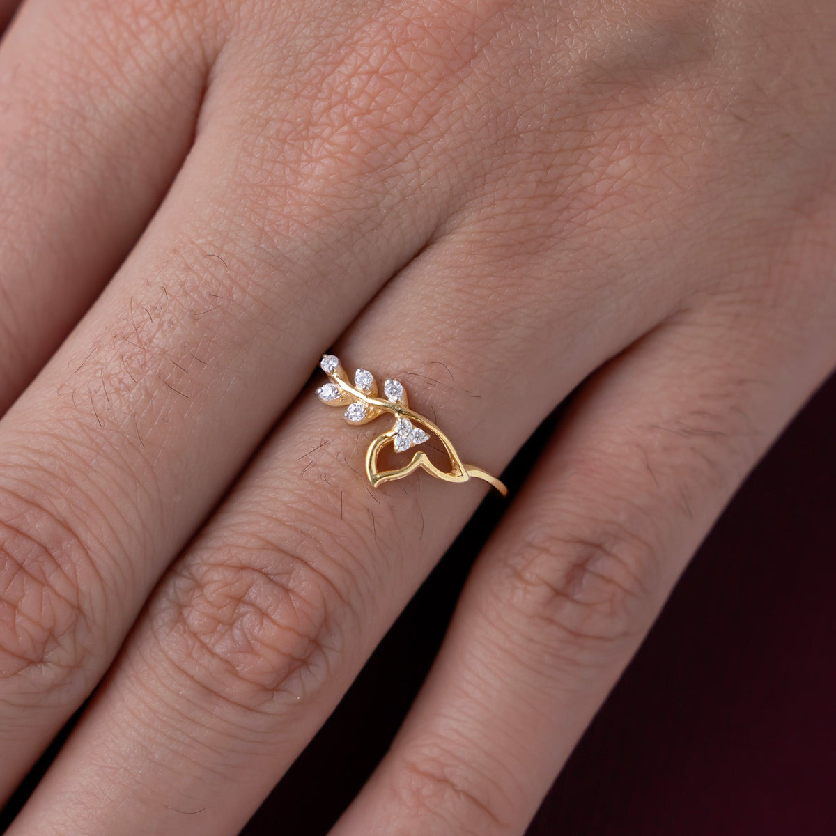 Which Finger to Wear Silver Ring for Female - Best Finger